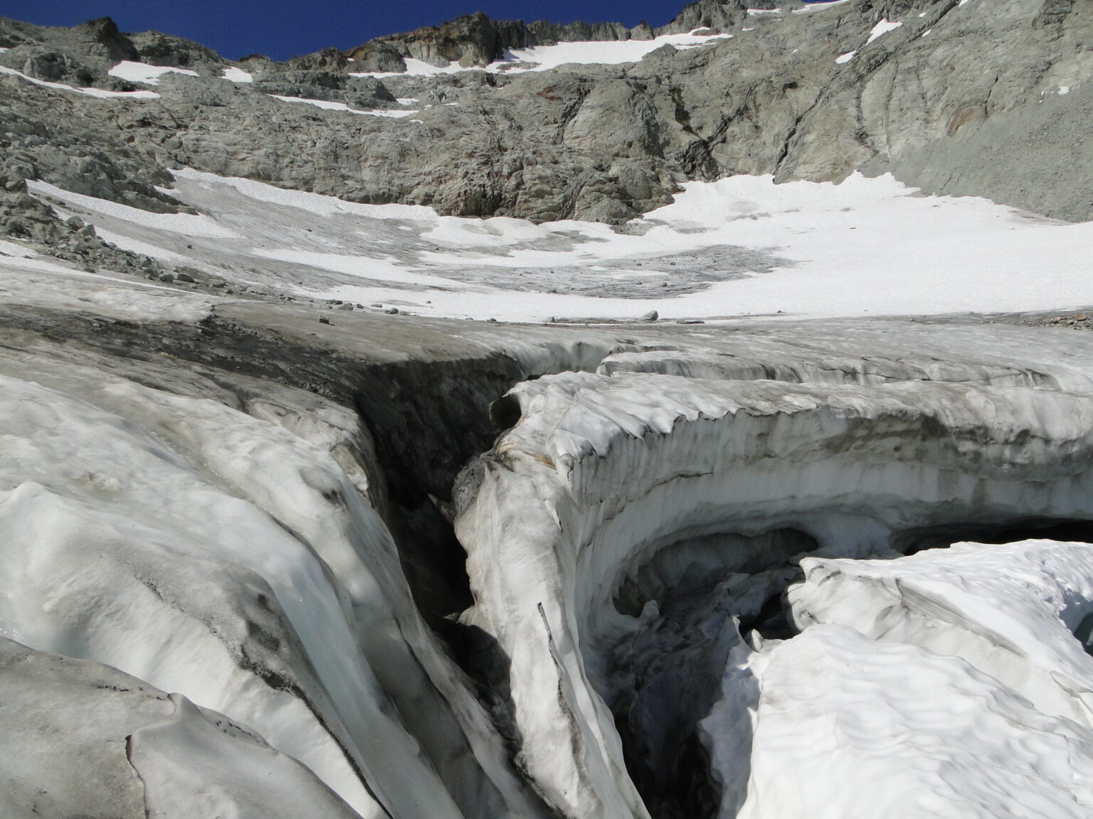Ice Worm Glacier Disappears in 2023 – North Cascade Glacier Climate Project